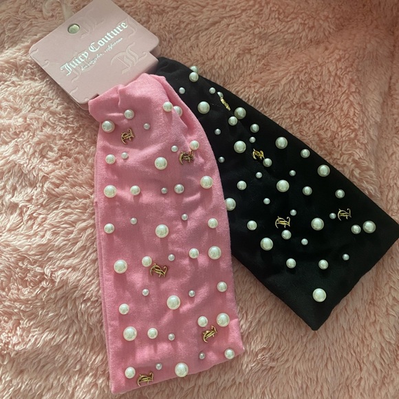 Juicy Couture | Hair | Juicy Couture Pearl Gold Jc Logo Charms ...